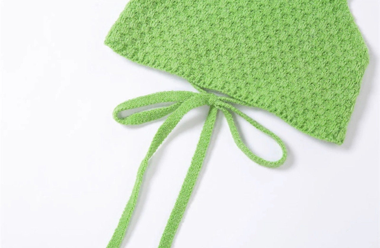 Elegant Women Sleeveless Hem halter Crop Top - Front Cami Cross Halter ...